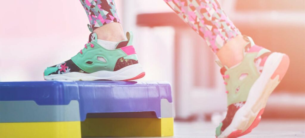 The Benefits of Step Aerobics & How to do it at Home | Exercise